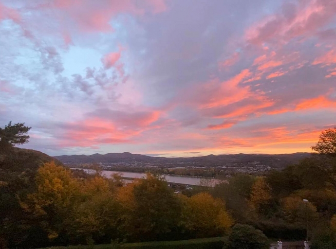 OBERWINTER | Hafenort am Rhein bei Remagen - Yachthafen